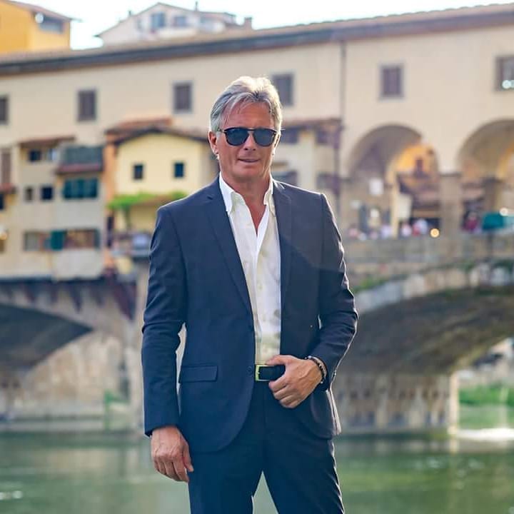 Giorgio Manetti del Trono Over diventa imprenditore: organizzerà eventi ...