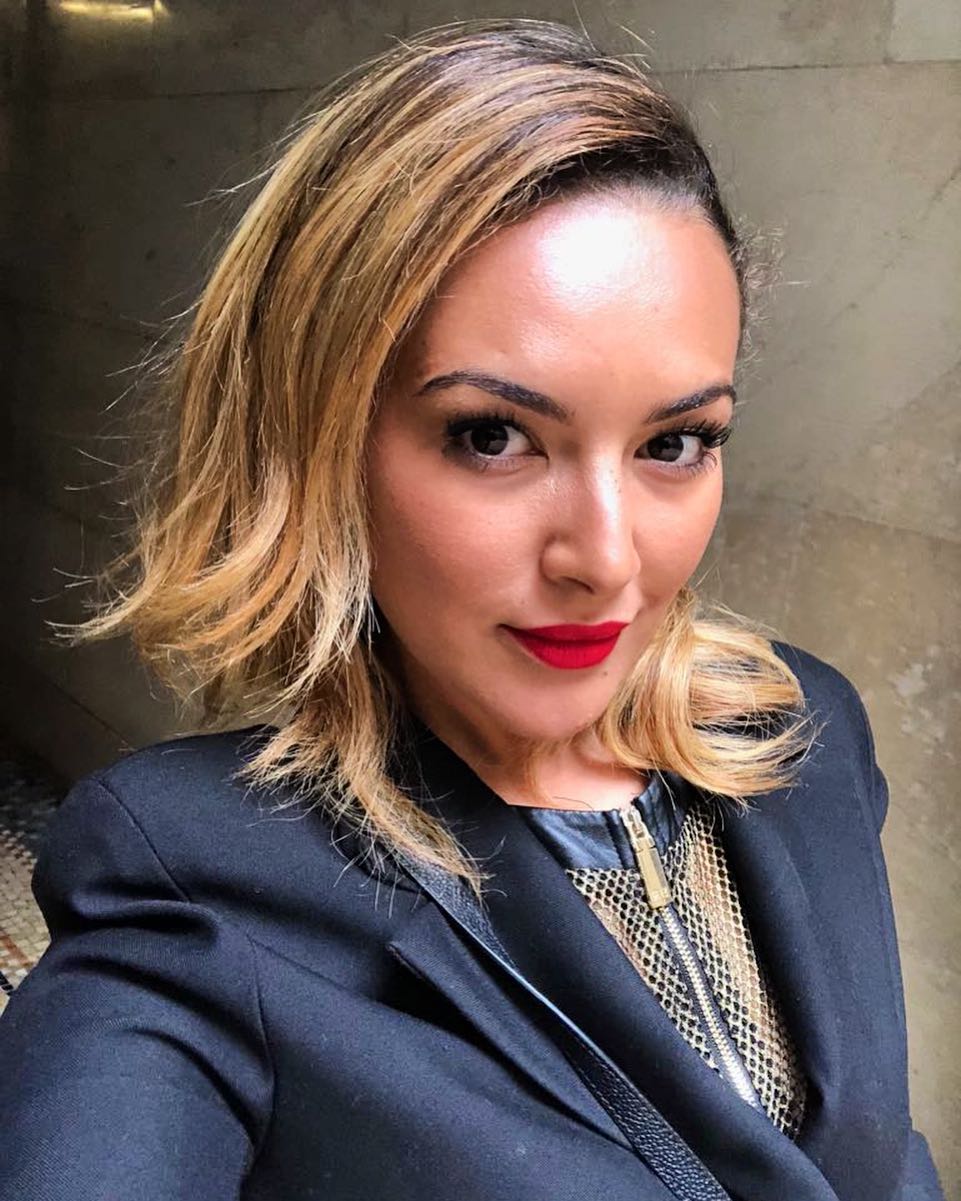 Rajae Bezzaz biografia: età, altezza, peso, figli, marito e vita ...