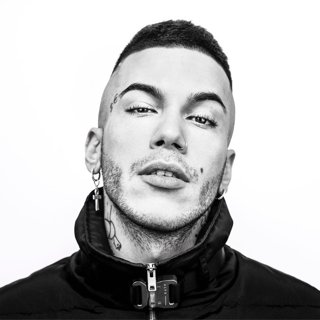 Sfera Ebbasta (Gionata Boschetti) biografia: età, altezza, peso, figli ...