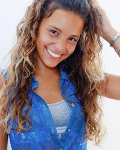 Iris Ferrari biografia: età, altezza, peso, fidanzato, libri, Instagram ...