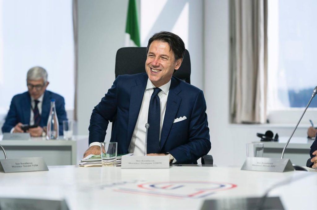 Giuseppe Conte biografia: età, altezza, peso, figli, moglie e vita ...