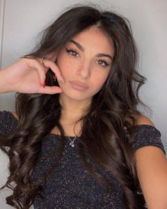 Elisa Maino biografia: chi è, età, altezza, peso, fidanzato, Instagram ...