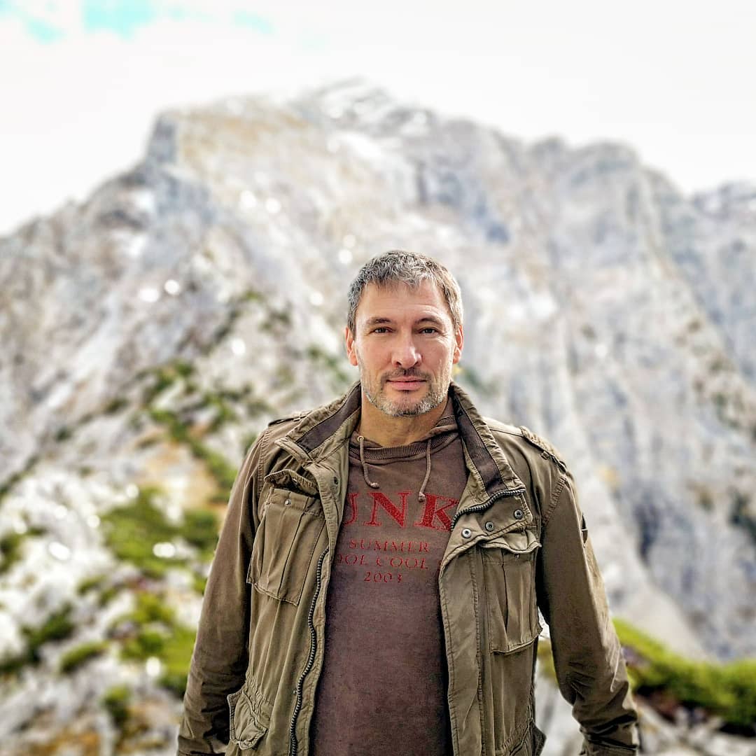 Dieter Bach biografia: chi è, età, altezza, peso, figli, moglie ...