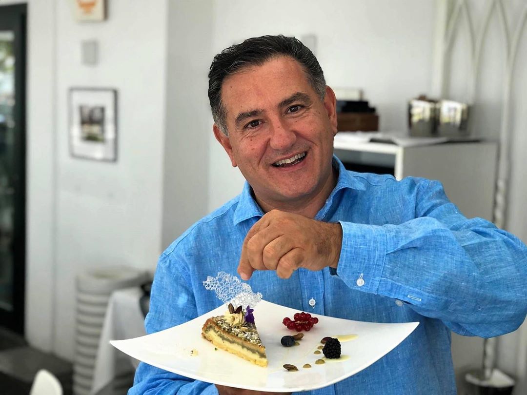 Sal De Riso biografia: chi è, età, altezza, peso, figli, moglie ...