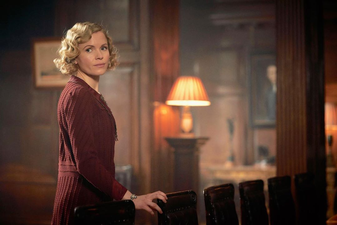 Kate Phillips biografia: chi è, età, altezza, peso, figli, marito ...