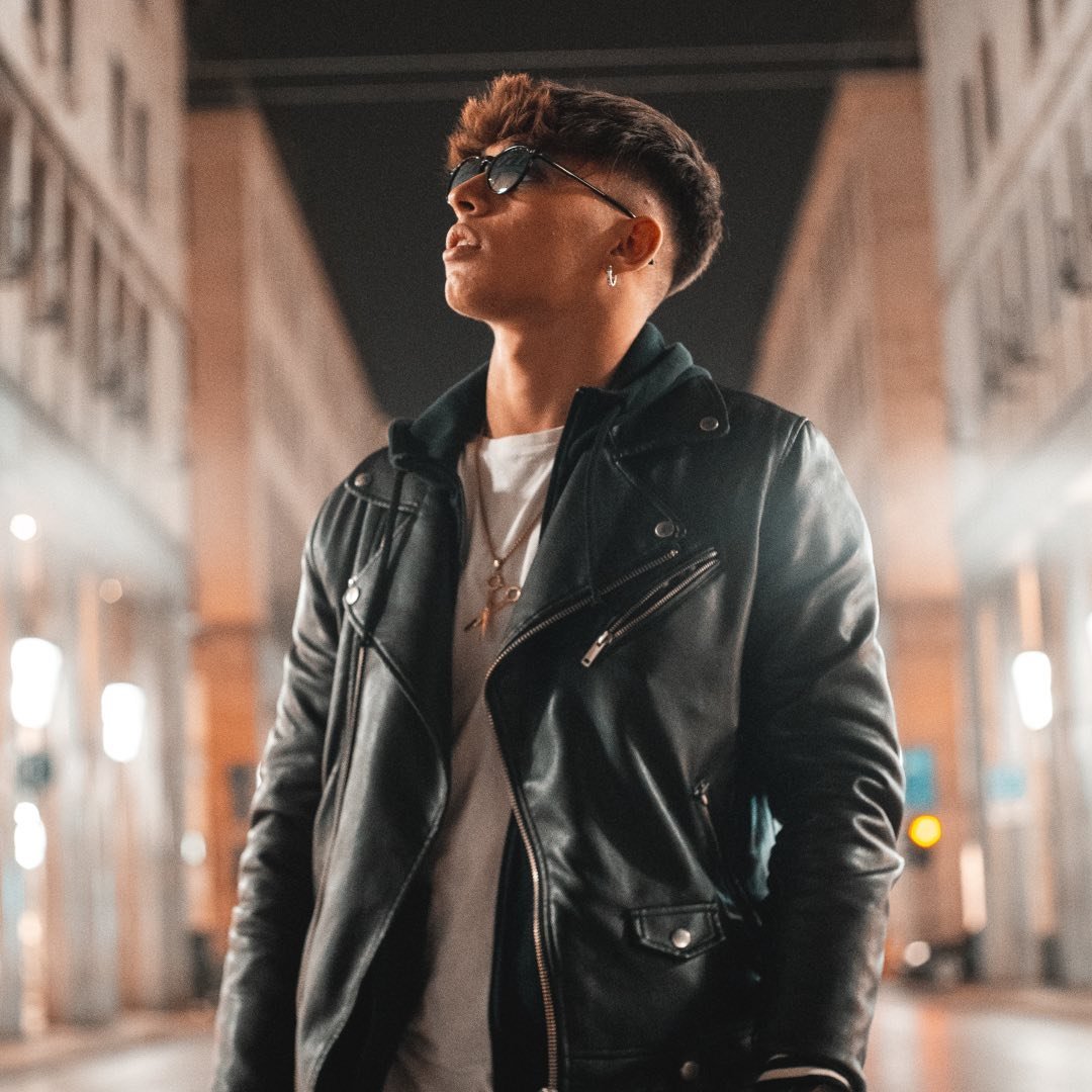 Deddy (Dennis Rizzi) biografia: chi è, età, altezza, peso, fidanzata ...