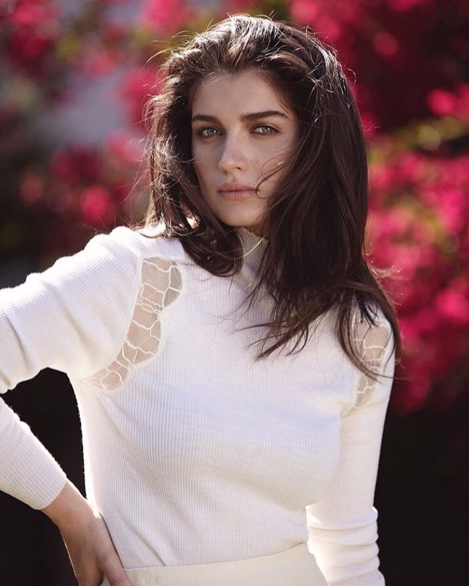 Eve Hewson biografia: chi è, età, altezza, peso, figli, marito ...