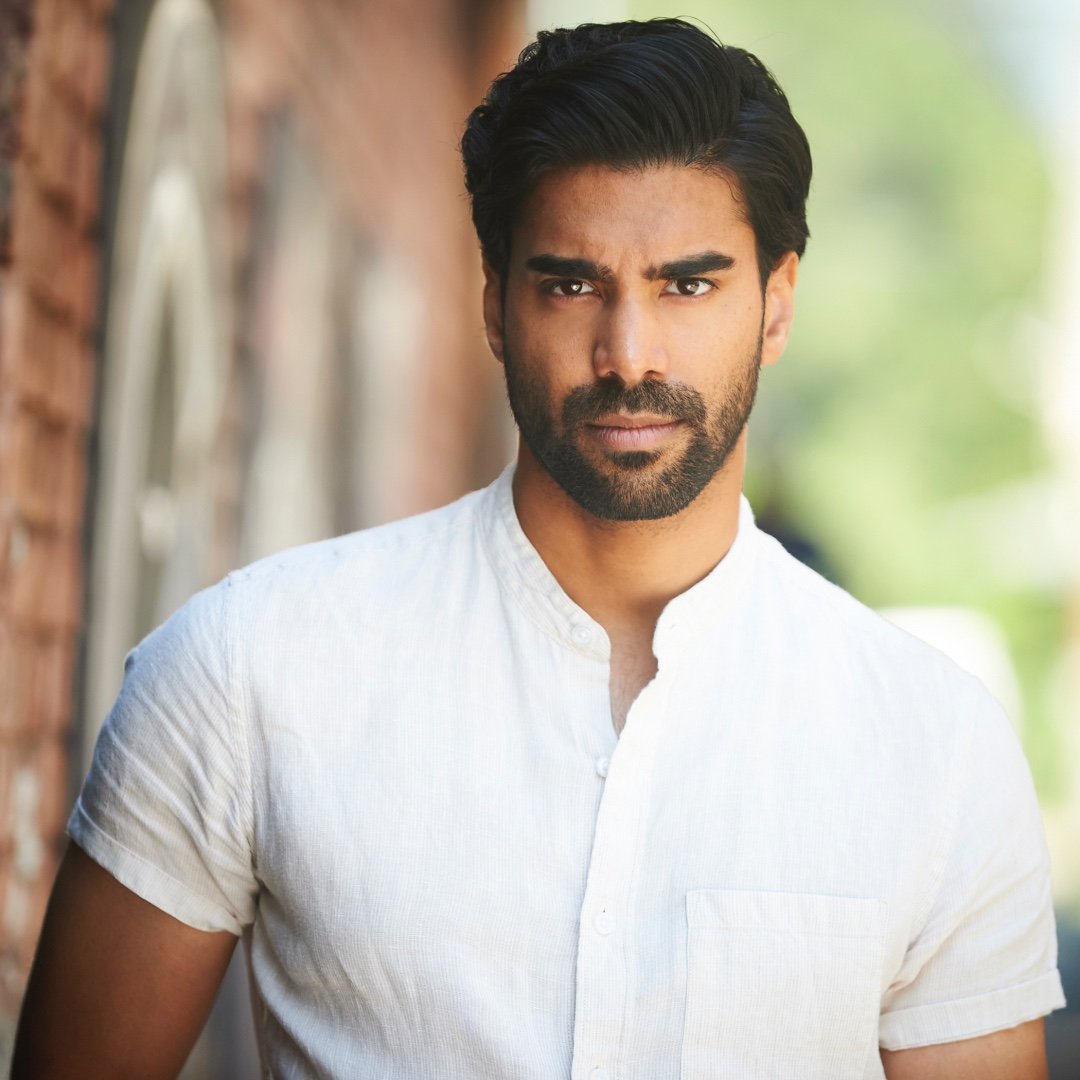 Raymond Ablack biografia: chi è, età, altezza, peso, fidanzata ...