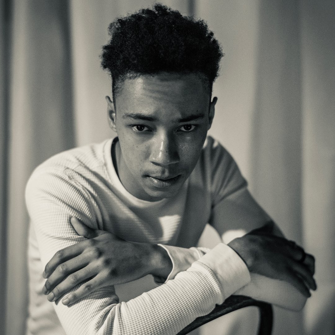 Kit Young biografia: chi è, età, altezza, peso, fidanzata, Instagram e ...