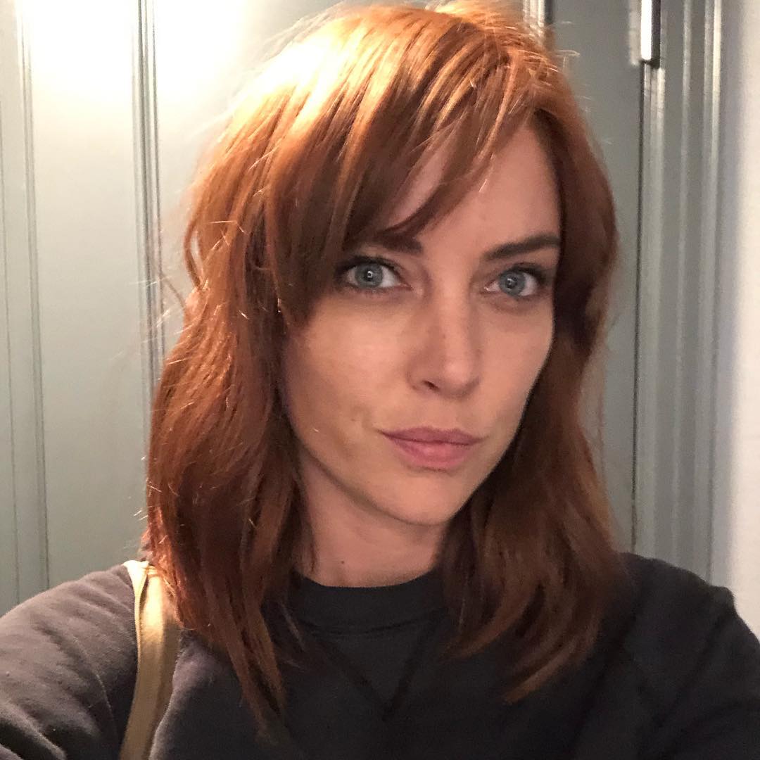 Jessica Stroup biografia: chi è, età, altezza, peso, figli, marito ...