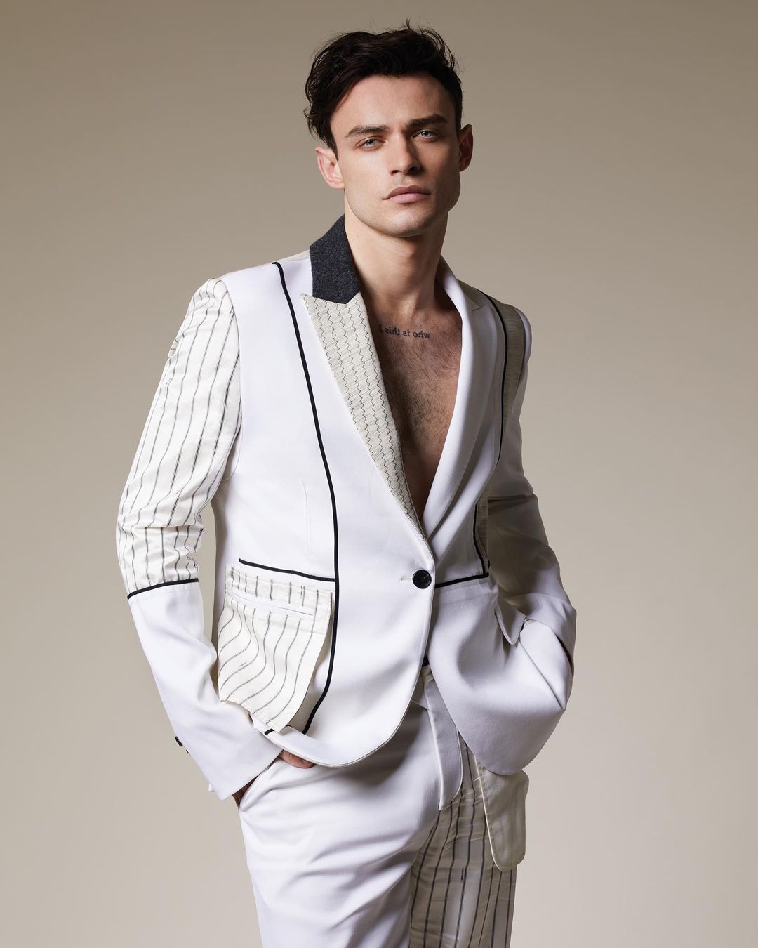 Thomas Doherty biografia: chi è, età, altezza, peso, tatuaggi ...