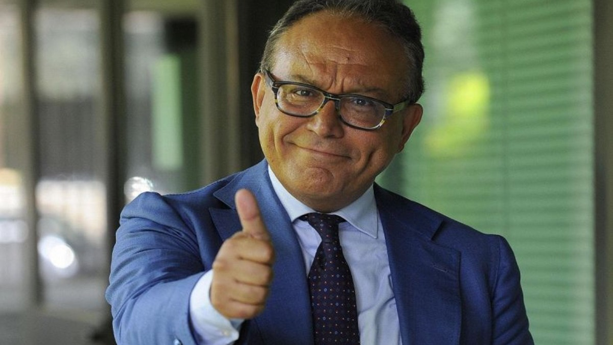 Enrico Varriale biografia: chi è, età, altezza, peso, figli, moglie ...