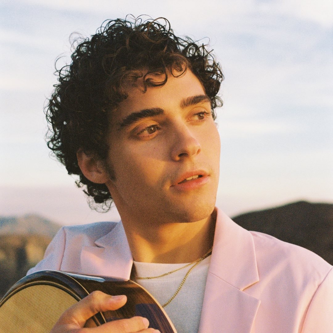 Joshua Bassett biografia: chi è, età, altezza, peso, tatuaggi ...