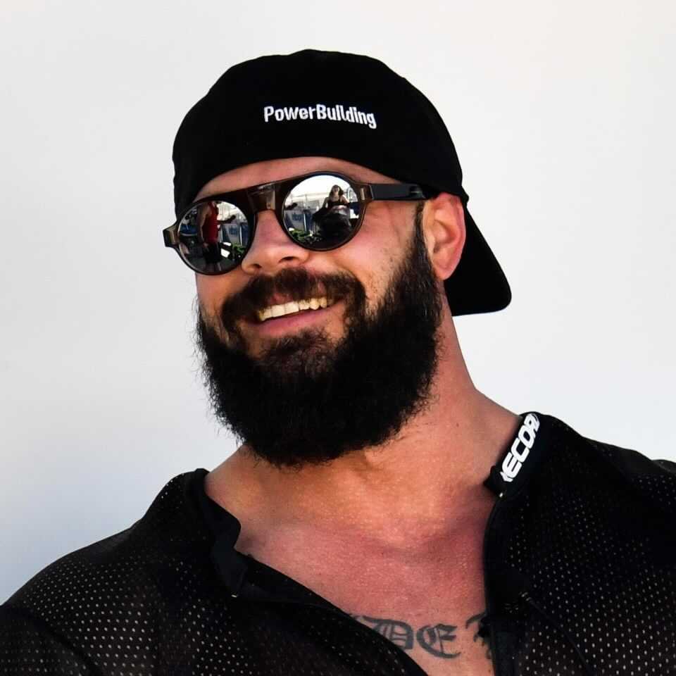 Danny Lazzarin biografia: chi è, età, altezza, peso, fidanzata ...