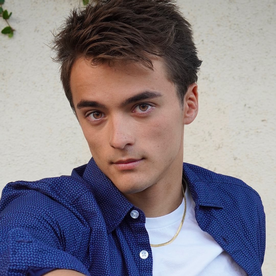 Leonardo Cecchi biografia: chi è, età, altezza, peso, tatuaggi ...