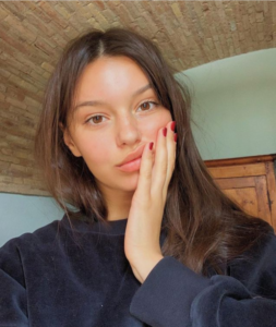 Lucia Bramani biografia: chi è, età, altezza, peso, misure, tatuaggi ...