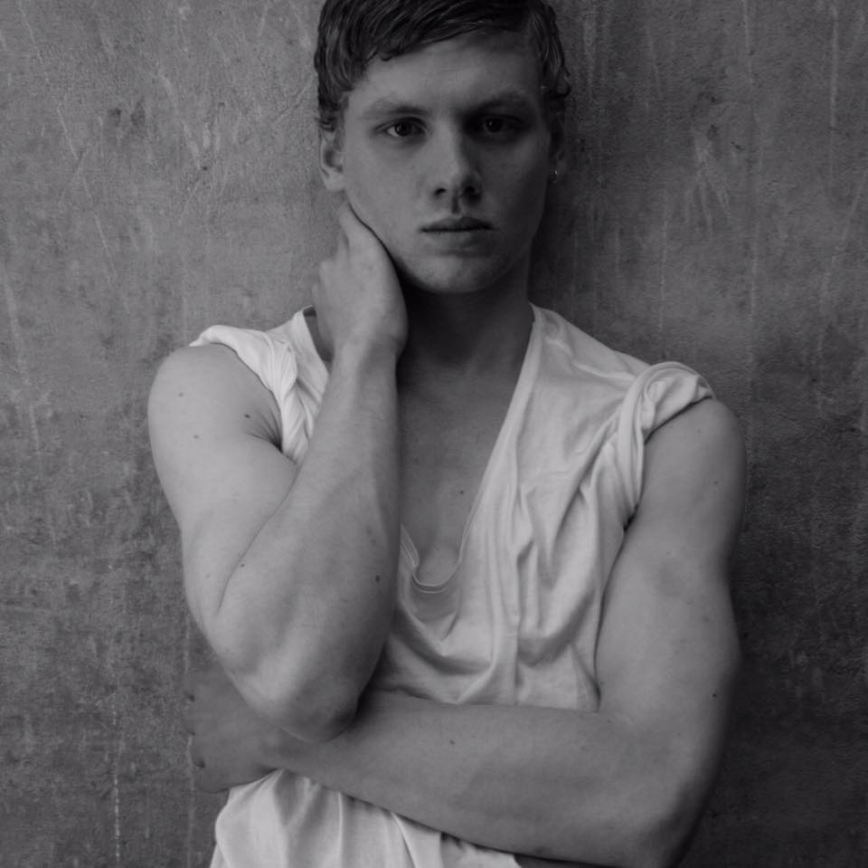 Johannes Nussbaum biografia: chi è, età, altezza, peso, fidanzata ...