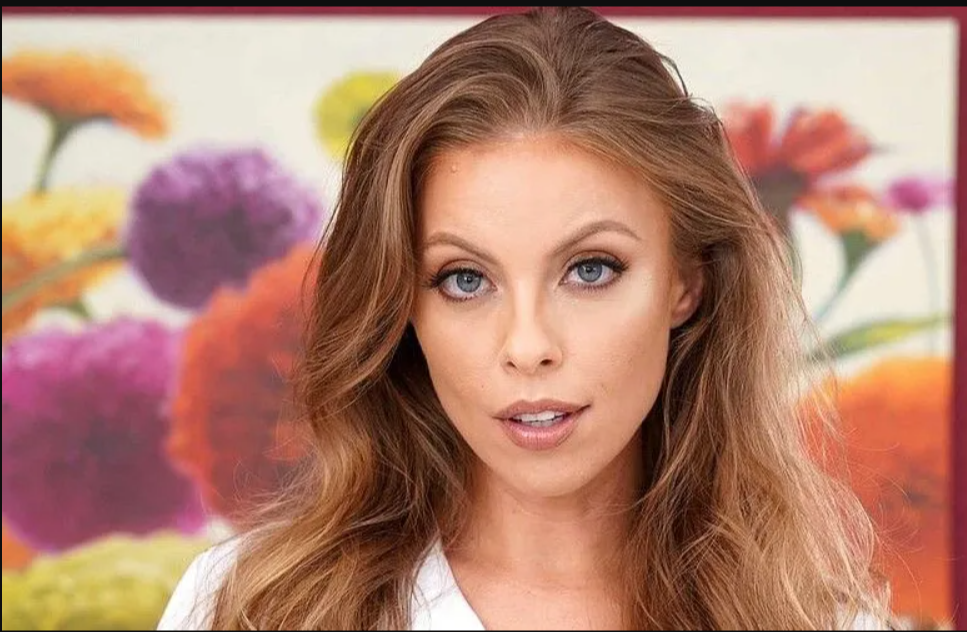 Britney Amber's Instagram, Twitter & Facebook on IDCrawl