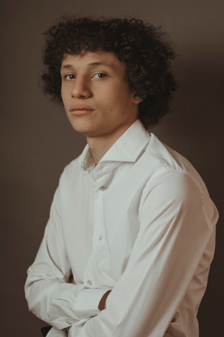 Matteo De Buono biografia: chi è, età, altezza, peso, tatuaggi ...