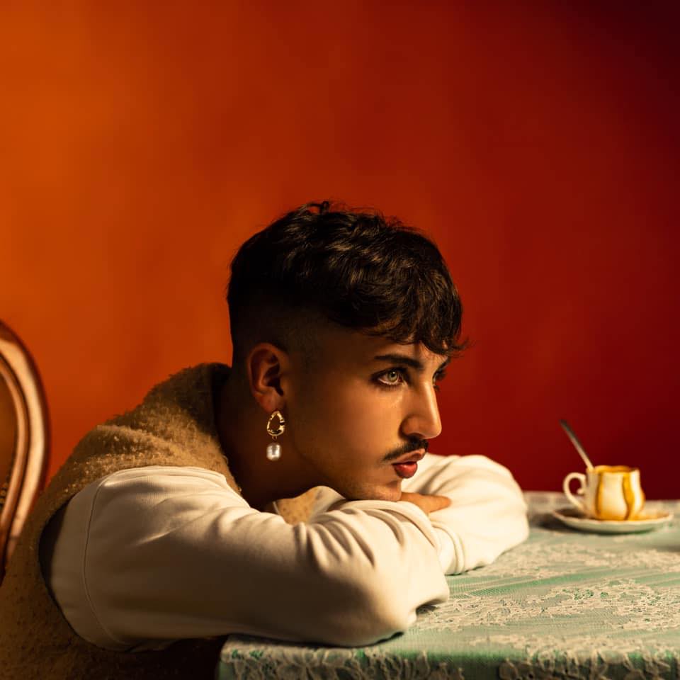 Piccolo G (Giovanni Rinaldi) biografia: chi è, età, altezza, peso ...