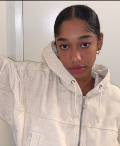 Iman Benson biografia: chi è, età, altezza, peso, fidanzato, carriera ...