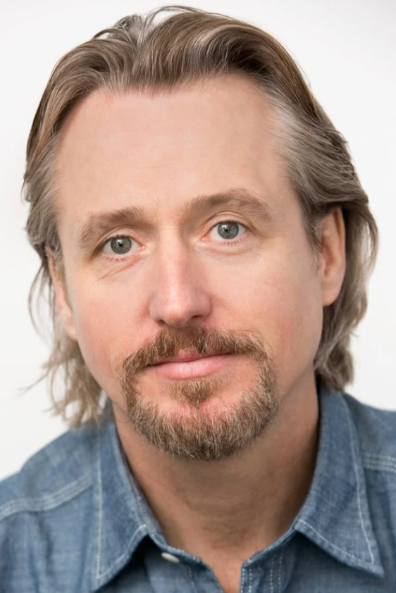 Linus Roache biografia: chi è, età, altezza, peso, figli, moglie ...