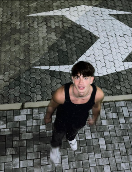 Matteo Robert biografia: chi è, età, altezza, peso, tatuaggi, fidanzata ...