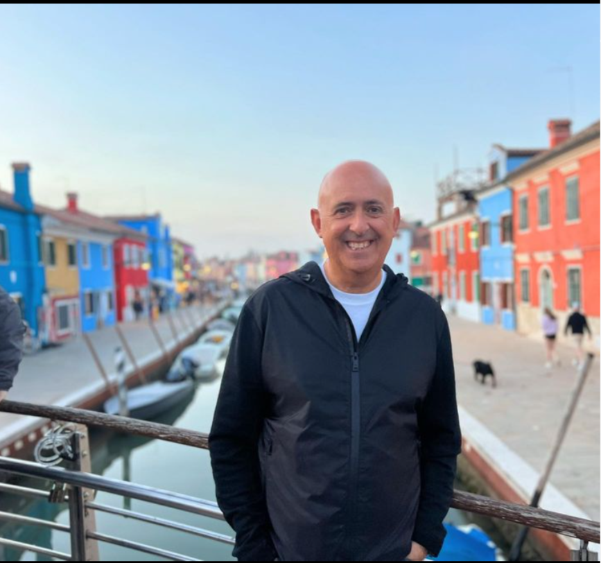 Sasà Salvaggio biografia: chi è, età, altezza, peso, carriera, figli ...