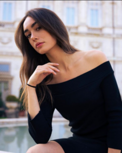 Lavinia Abate (Miss Italia 2022) biografia: chi è, età, altezza, peso ...