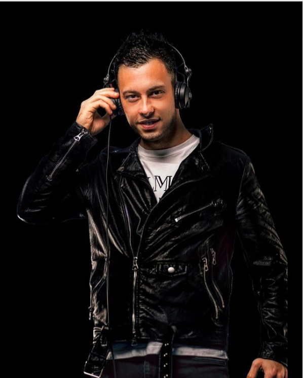 Riccardo Manfrin biografia: chi è, età, altezza, peso, tatuaggi ...