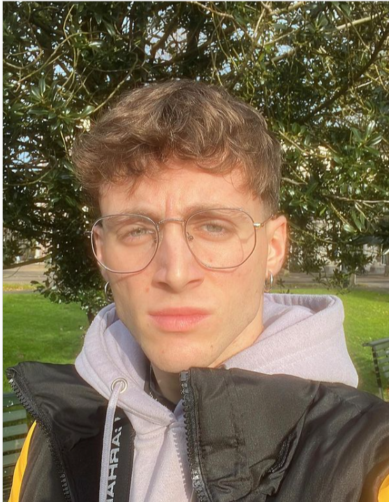 Alessio Cavaliere biografia: chi è, età, altezza, peso, tatuaggi ...