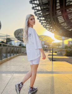 Eva Elfie biografia: chi è, età, altezza, peso, fidanzato, carriera ...