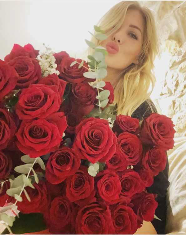 Nicole Santinelli biografia: chi è, età, altezza, peso, tatuaggi ...