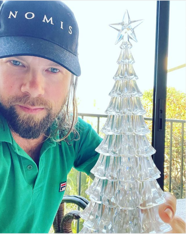 Brendan Fletcher biografia: chi è, età, altezza, peso, figli, moglie ...