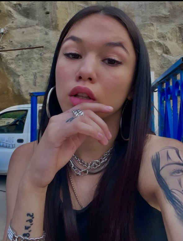 Maria Esposito biografia: chi è, età, altezza, peso, tatuaggi ...