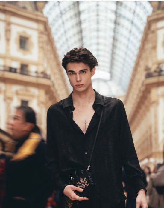 Nils Kuesel biografia: chi è, età, altezza, peso, tatuaggi, fidanzata ...