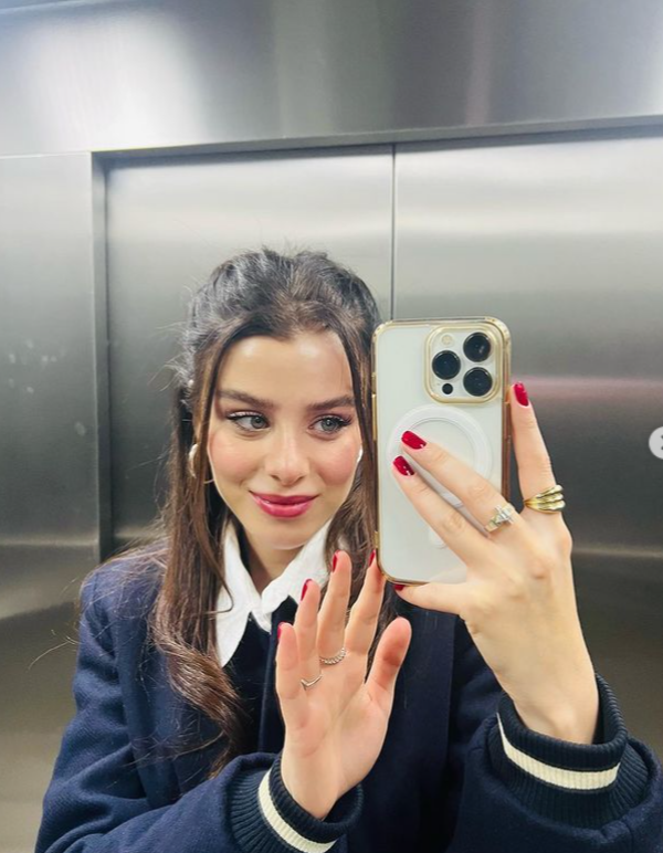 İlayda Alişan biografia: chi è, età, altezza, peso, fidanzato, carriera ...