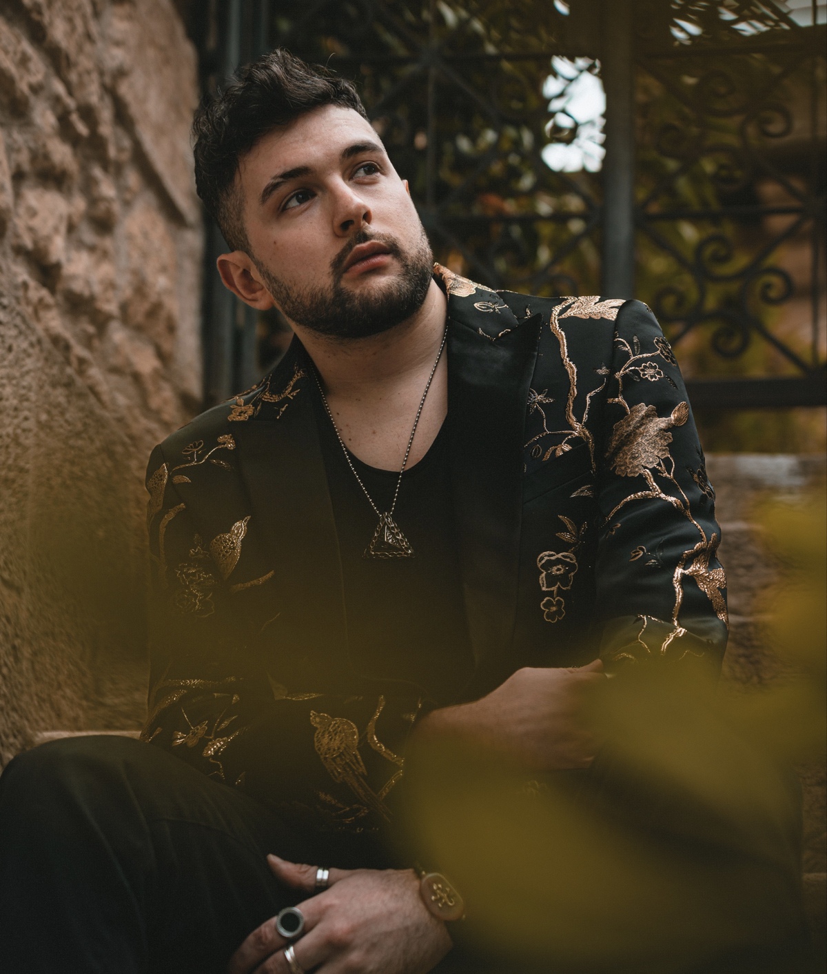 Ruggero Ricci biografia: chi è, età, altezza, peso, canzoni, fidanzata ...