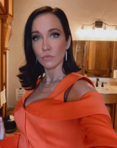 Anna Camp biografia: chi è, età, altezza, peso, figli, marito, carriera ...