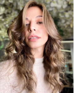 Tugce Karabacak biografia: chi è, età, altezza, peso, figli, marito ...