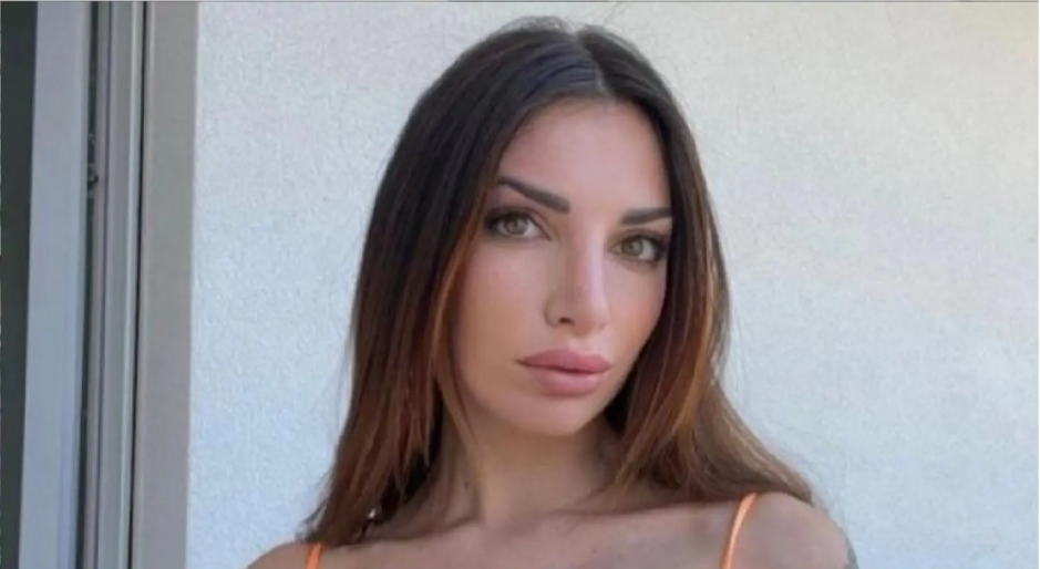 Laura Pagano biografia: chi è, età, altezza, peso, tatuaggi, che lavoro ...
