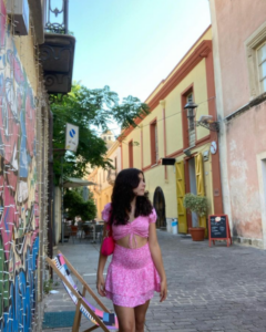 Anna Garau di Il Collegio 8 biografia: chi è, età, altezza, peso ...