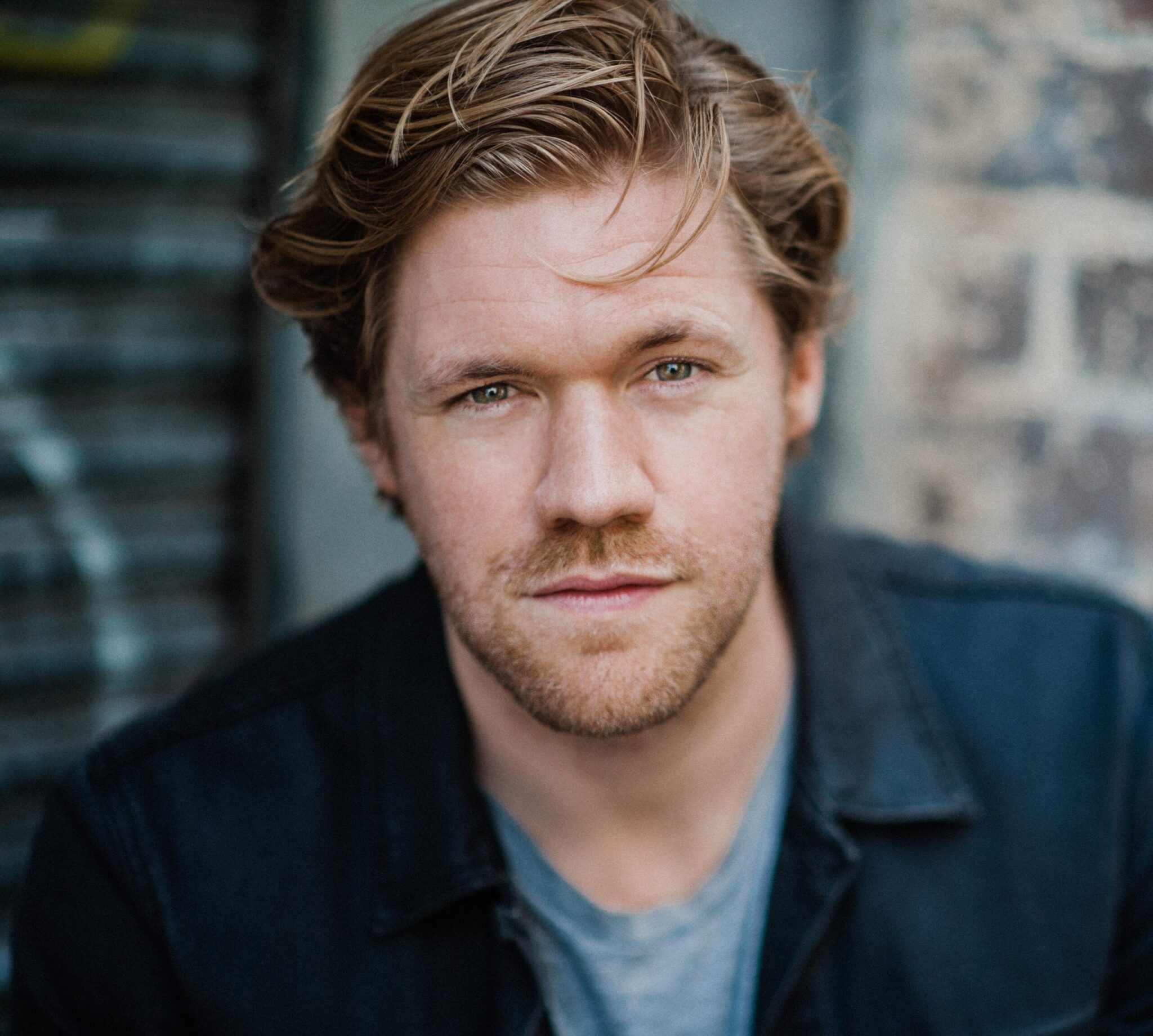 Alexander England biografia: chi è, età, altezza, peso, figli, moglie ...