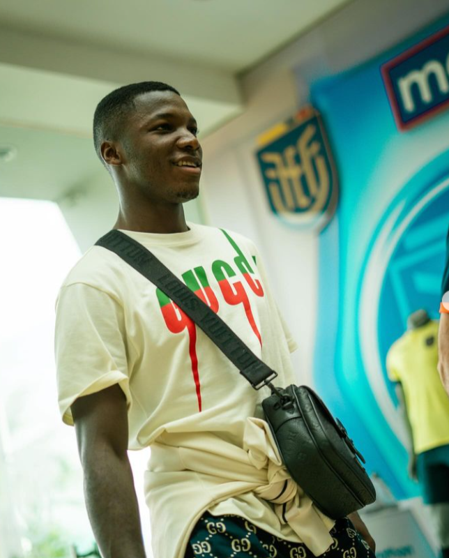 Moisés Caicedo biografia: chi è, età, altezza, peso, figli, moglie ...