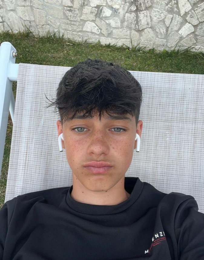 Cristiano Borsi biografia: chi è, età, altezza, peso, fidanzata, TikTok ...