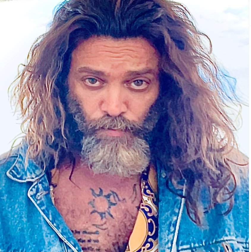 Ernesto Russo biografia: chi è, età, altezza, peso, che lavoro fa ...